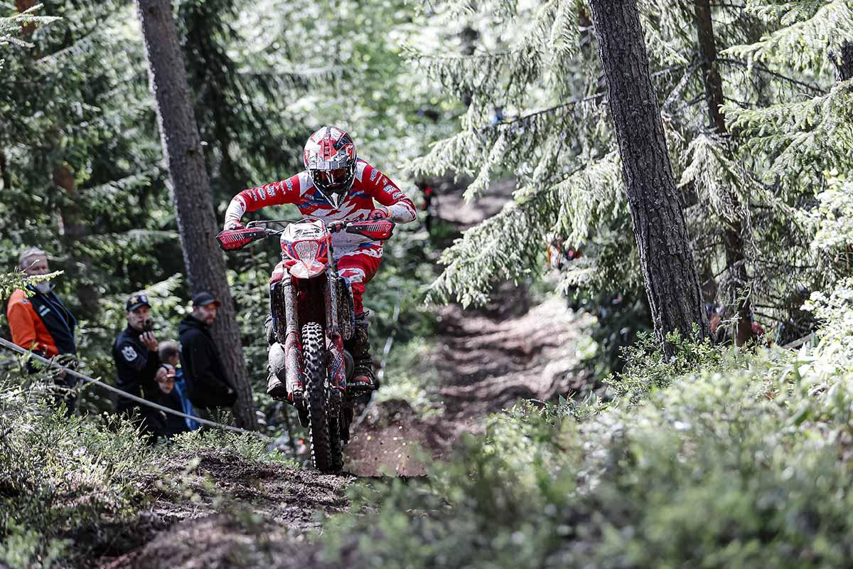 Brad Freeman vence en un auténtico enduro en el GP de Finlandia | Moto1Pro